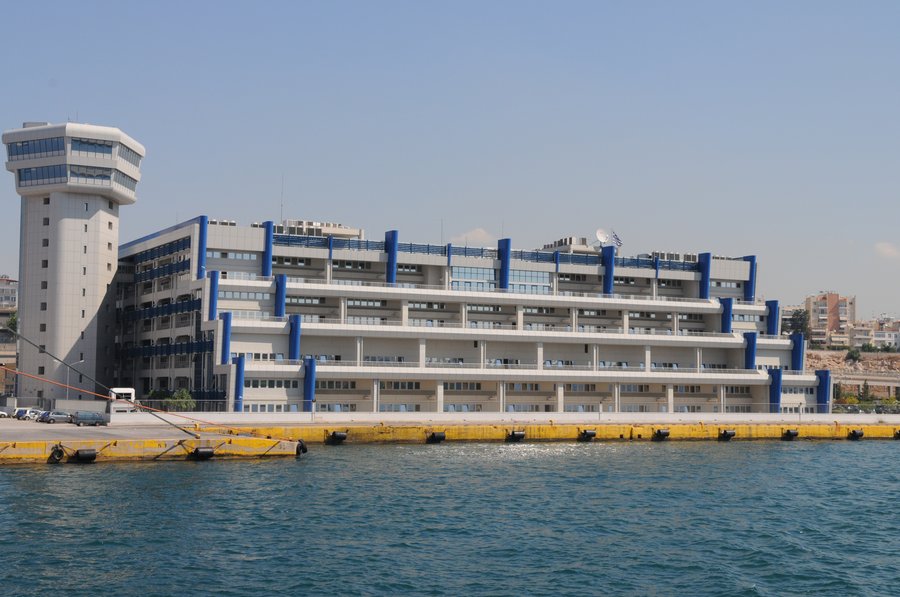 Θάνατος άνδρα στο Γύθειο - Μηχανική βλάβη ΕΓ-ΤΡ σκάφους στη Σκιάθο ...